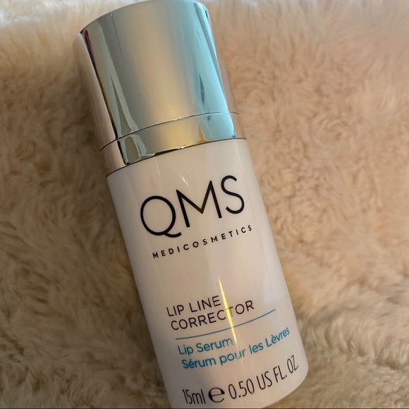 QMS MEDICOSMETICS - LIP LINE CORRECTOR Lip Balm & Gloss